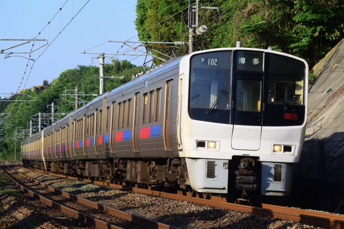 JR九州811系電車 クモハ810-102 けやき台駅 鉄道フォト・写真 by Opheliaさん | レイルラボ(RailLab)