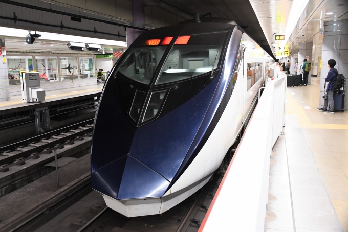 京成電鉄 京成AE形電車(2代) スカイライナー AE3-8 成田空港駅 鉄道フォト・写真 by spockerさん | レイルラボ(RailLab)