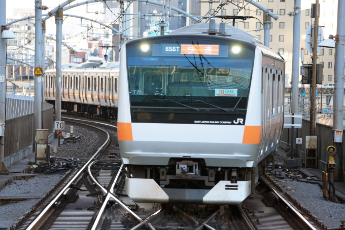 JR東日本E233系電車 クハE233-71 東京駅 (JR) 鉄道フォト・写真 by ちゃぽんさん | レイルラボ(RailLab)