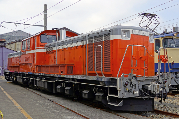 JR東日本 国鉄DD51形ディーゼル機関車 DD51 842 大宮駅 (埼玉県|JR) 鉄道フォト・写真 by ちゃぽんさん | レイルラボ ...