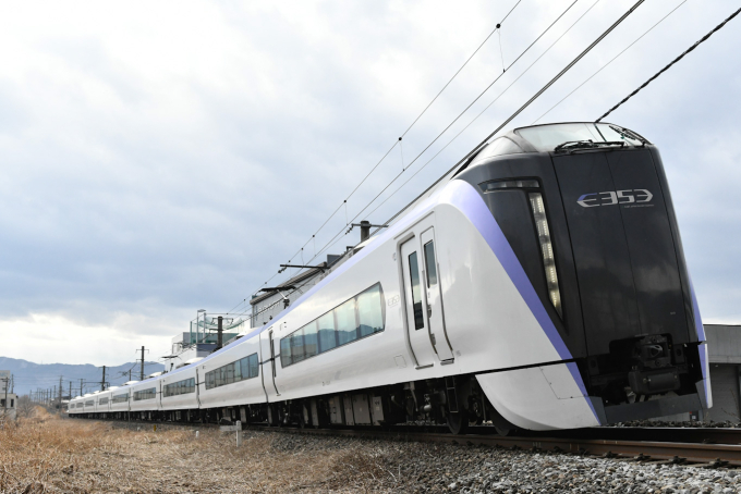 JR東日本E353系電車 あずさ クハE353-13 下諏訪駅 鉄道フォト・写真 by おなだいさん | レイルラボ(RailLab)