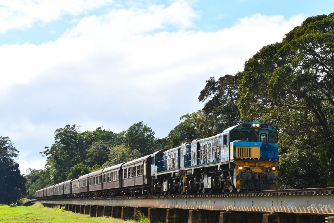 キュランダ高原列車（Kuranda Scenic Railway） Queensland Railways 1720 class 1774 ...