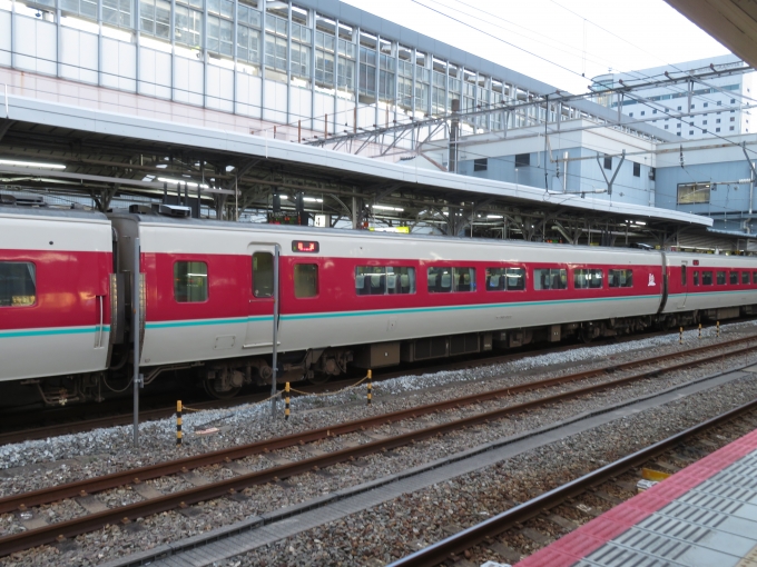 JR西日本 国鉄381系電車 やくも サハ381-223 岡山駅 鉄道フォト・写真 by kinokuniさん | レイルラボ(RailLab)