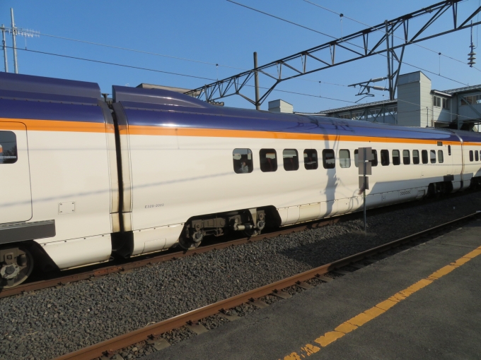 JR東日本 E329-2003 (E3系新幹線) 車両ガイド | レイルラボ(RailLab)