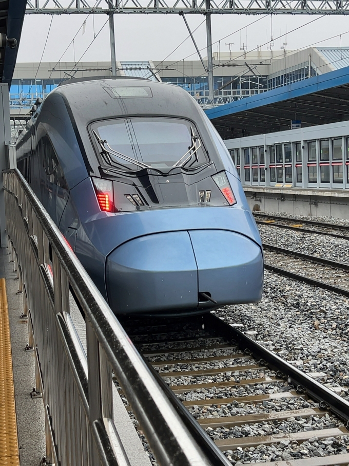 韓国鉄道公社 150000系 KTXイウム 150906 堤川駅 鉄道フォト・写真 by koreanrailfanさん | レイルラボ ...