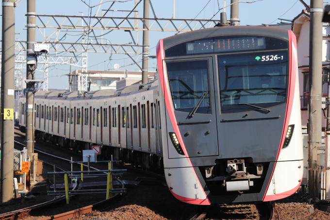 東京都交通局5500形電車 5526-1 京成立石駅 鉄道フォト・写真 by masakiさん | レイルラボ(RailLab)