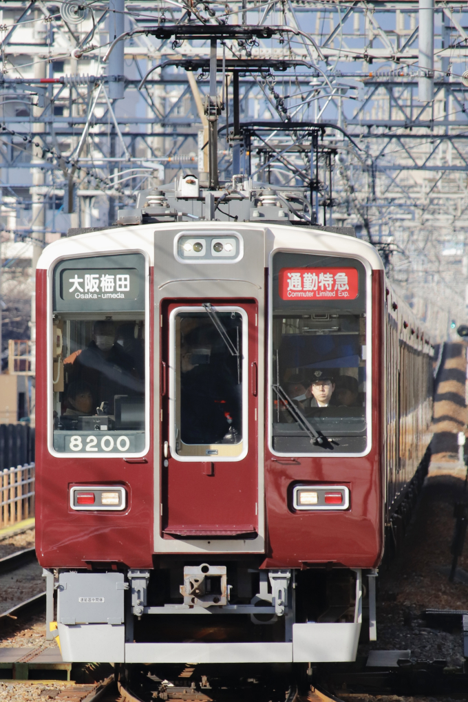 阪急電鉄 阪急8200系電車 8200 西宮北口駅 鉄道フォト・写真 by てばどめさん | レイルラボ(RailLab)