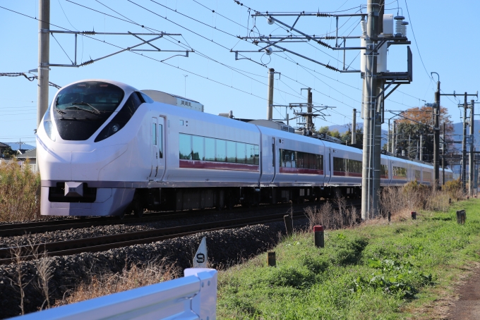 JR東日本E657系電車 ときわ クハE657-1 友部駅 鉄道フォト・写真 by フレッシュマリオさん | レイルラボ(RailLab)
