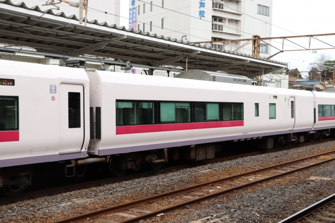 JR東日本E657系電車 サロE657-10 水戸駅 (JR) 鉄道フォト・写真 by フレッシュマリオさん | レイルラボ(RailLab)