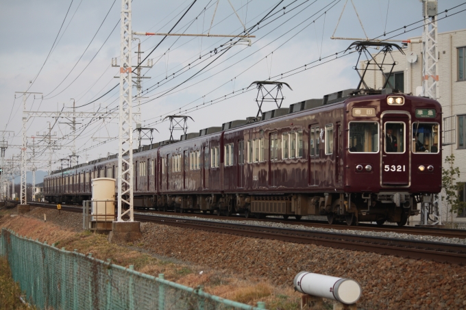 阪急電鉄 阪急5300系電車 5321 南茨木駅 (阪急 ) 鉄道フォト・写真 by フレッシュマリオさん | レイルラボ(RailLab)