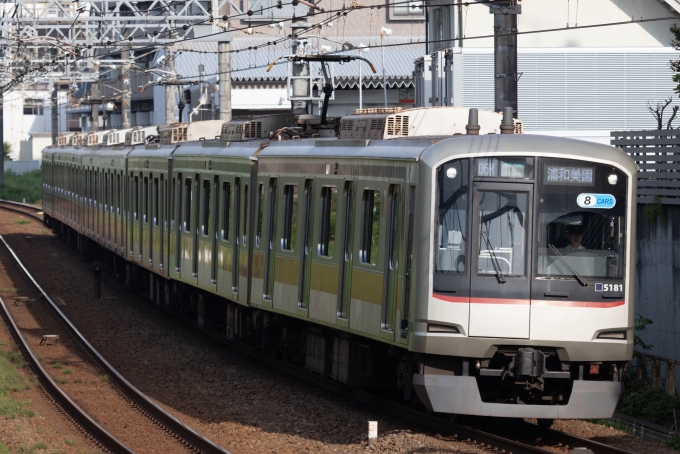 東急電鉄 東急5000系電車 5181 二俣川駅 鉄道フォト・写真 by Kazoo8021さん | レイルラボ(RailLab)