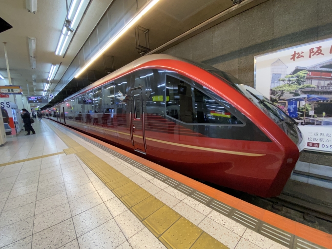 近畿日本鉄道 近鉄80000系電車 ひのとり 80604 近鉄名古屋駅 鉄道フォト・写真 by ポムフリットさん | レイルラボ(RailLab)