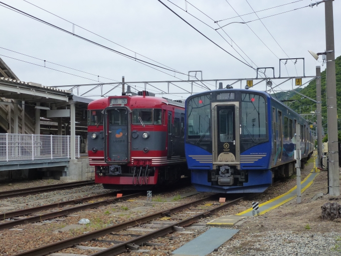 しなの鉄道SR1系電車 しなの鉄道SR1 100番台 戸倉駅 鉄道フォト・写真 by 急行「志賀」さん | レイルラボ(RailLab)