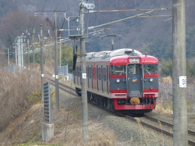 しなの鉄道115系電車 115系 信濃浅野駅 鉄道フォト・写真 by 急行「志賀」さん | レイルラボ(RailLab)