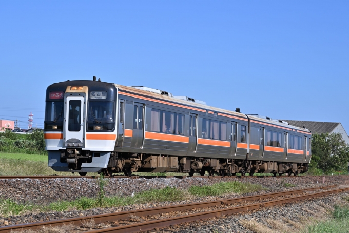 JR東海キハ75系気動車 キハ75-302 松阪駅 (JR) 鉄道フォト・写真 by ポン太さん | レイルラボ(RailLab)