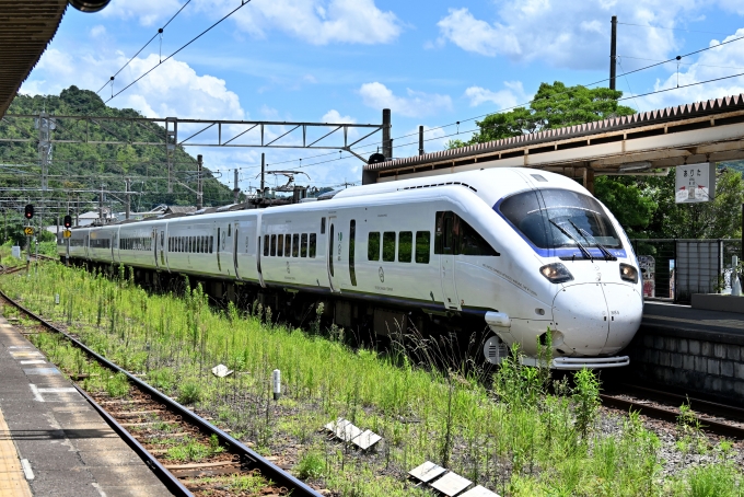 JR九州885系電車 みどり(特急)23号 クロハ884-10 有田駅 (JR) 鉄道フォト・写真 by ポン太さん | レイルラボ(RailLab)