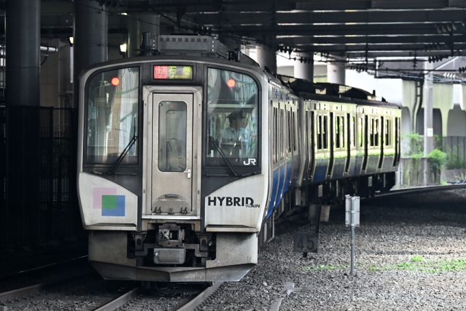 JR東日本HB-E210系気動車 HB-E212-5 仙台駅 (JR) 鉄道フォト・写真 by ポン太さん | レイルラボ(RailLab)
