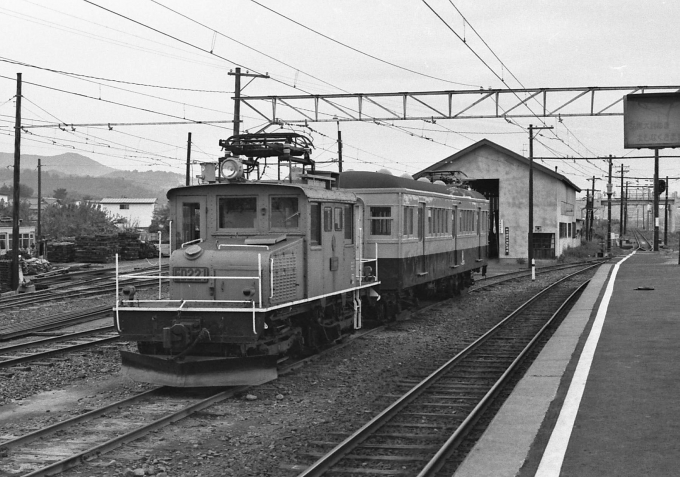 弘南鉄道ED22形電気機関車 ED221 津軽大沢駅 鉄道フォト・写真 by ポン太さん | レイルラボ(RailLab)