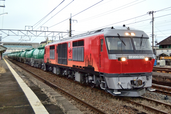 JR貨物 国鉄DF200形ディーゼル機関車 DF200-201 弥富駅 (JR) 鉄道フォト・写真(拡大) by マンボーグレイさん ...