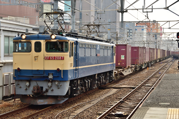 JR貨物 国鉄EF65形電気機関車 EF65 2087 名古屋駅 (JR) 鉄道フォト・写真 by マンボーグレイさん | レイルラボ(RailLab)