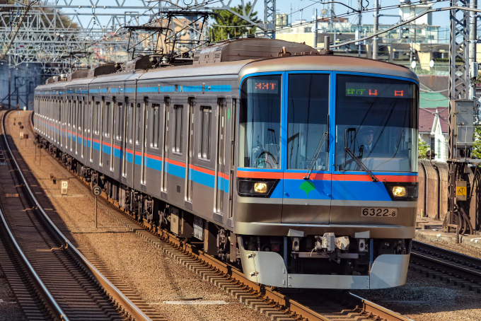 東京都交通局6300形電車 6322-8 多摩川駅 鉄道フォト・写真 by ましゅまろと～すとさん | レイルラボ(RailLab)