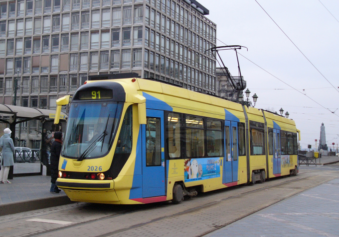 STIB 2026号車。 LOUISE 鉄道フォト・写真 by モニ3412さん | レイルラボ(RailLab)