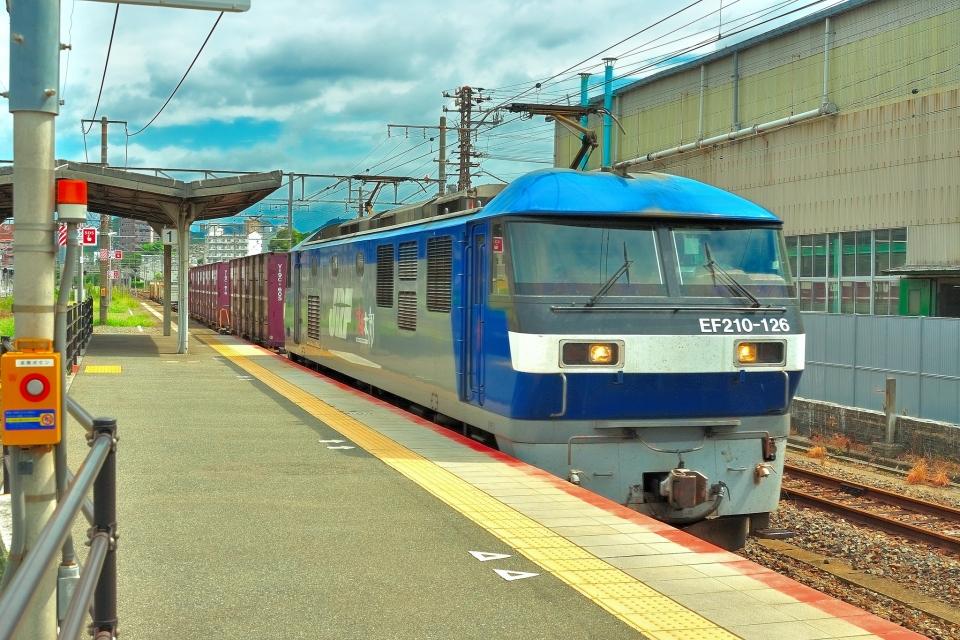 JR貨物EF210形電気機関車 EF210-126 幡生駅 鉄道フォト・写真(拡大) by 丹波篠山さん | レイルラボ(RailLab)