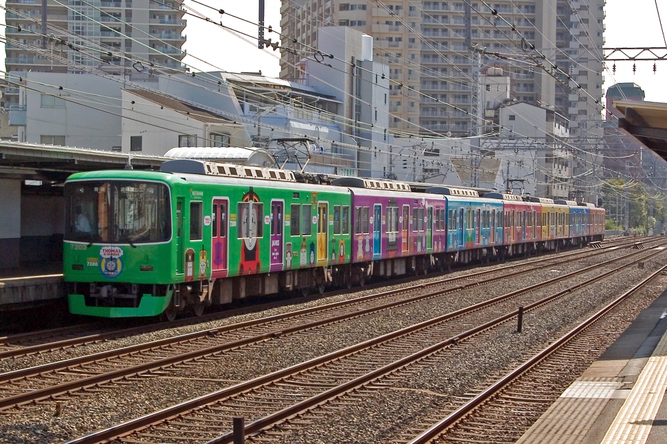 京阪電鉄 7203 野江駅 鉄道フォト・写真(拡大) by 丹波篠山さん | レイルラボ(RailLab)
