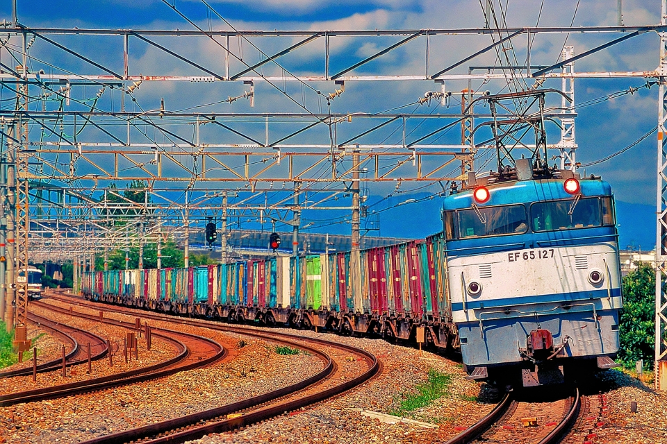 JR貨物 国鉄EF65形電気機関車 EF65 127 山崎駅 (京都府) 鉄道フォト・写真(拡大) by 丹波篠山さん | レイルラボ(RailLab)