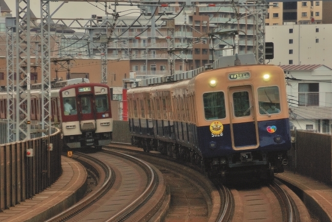 阪神電鉄 阪神5001形電車 5028 出屋敷駅 鉄道フォト・写真 by 丹波篠山さん | レイルラボ(RailLab)