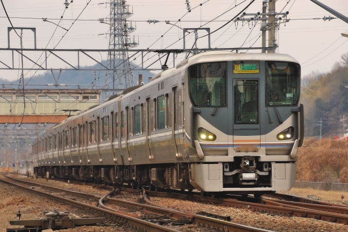 JR西日本225系電車 クモハ225-6013 広野駅 (兵庫県) 鉄道フォト・写真 by 丹波篠山さん | レイルラボ(RailLab)