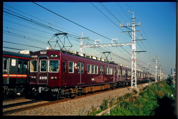 阪急電鉄 阪急2300系電車 (初代) 2319 富田駅 (大阪府) 鉄道フォト・写真 by 丹波篠山さん | レイルラボ(RailLab)