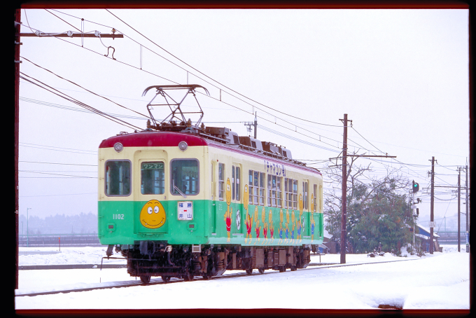 えちぜん鉄道MC2201形電車 1102 発坂駅 鉄道フォト・写真 by 丹波篠山さん | レイルラボ(RailLab)