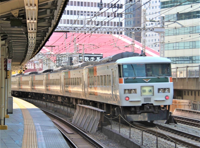 JR東日本 国鉄185系電車 クハ185-7 有楽町駅 鉄道フォト・写真 by 鉄道のお爺さんさん | レイルラボ(RailLab)