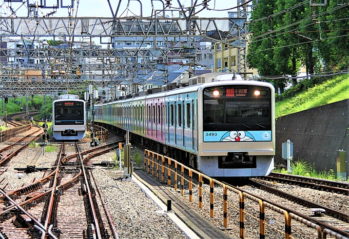 小田急電鉄 小田急3000形電車(2代) 3493 新百合ヶ丘駅 鉄道フォト・写真 by 鉄道のお爺さんさん | レイルラボ(RailLab)