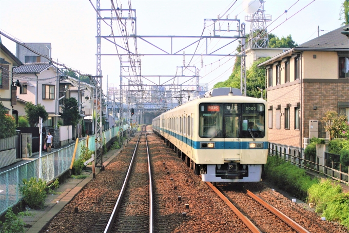 小田急電鉄 小田急8000形電車 8060 海老名駅～座間駅間 鉄道フォト・写真 by 鉄道のお爺さんさん | レイルラボ(RailLab)