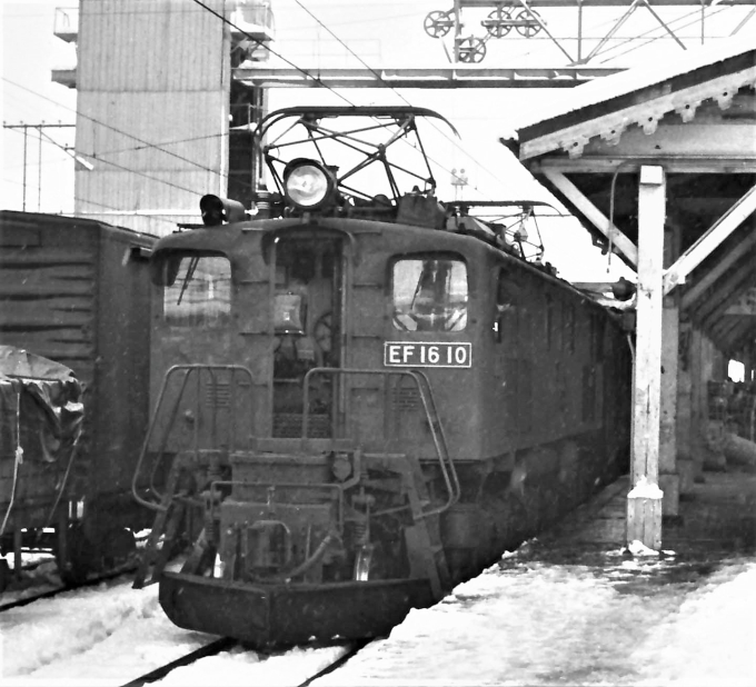 国鉄EF16形電気機関車 EF16 10 米沢駅 鉄道フォト・写真 by 鉄道のお爺さんさん | レイルラボ(RailLab)