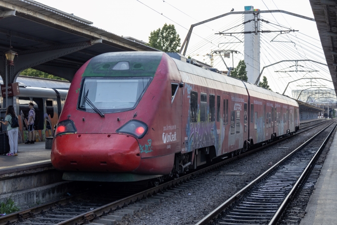 Softrans Hyperion形交直流電車 RES 003 Bükreşti Nord駅 鉄道フォト・写真 by こめさん | レイルラボ ...