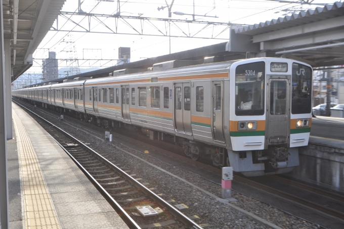 JR東海 国鉄211系電車 クハ210-5304 高蔵寺駅 (JR) 鉄道フォト・写真 by Aץameさん | レイルラボ(RailLab)