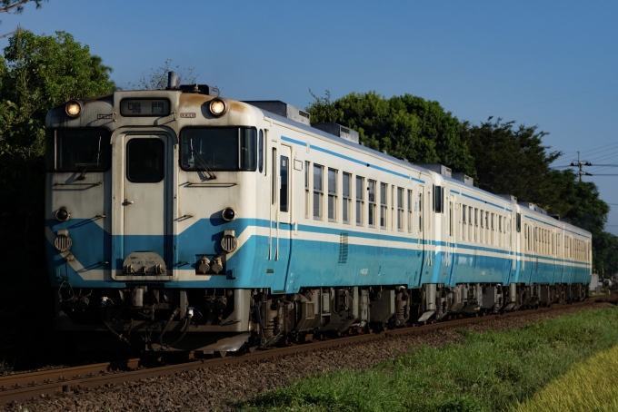 JR四国 国鉄キハ40系気動車 キハ40 2110 吉成駅 鉄道フォト・写真 by 浜五井の撮影記録さん | レイルラボ(RailLab)