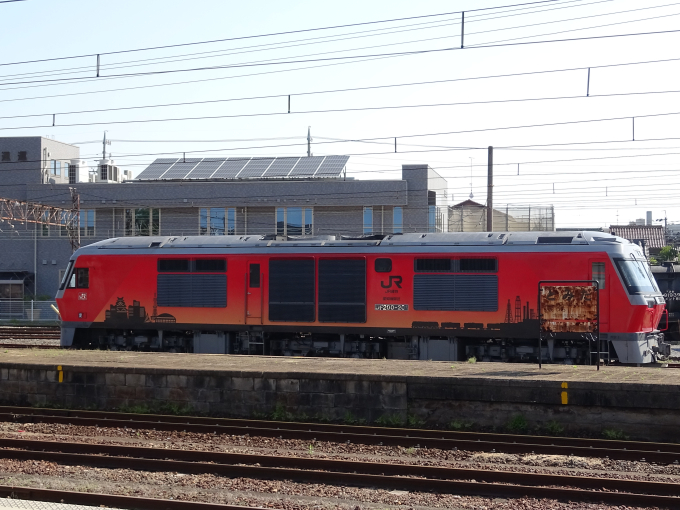 JR貨物 DF200形ディーゼル機関車 DF200-201 富田駅 (三重県) 鉄道フォト・写真 by Aimyuさん | レイルラボ ...