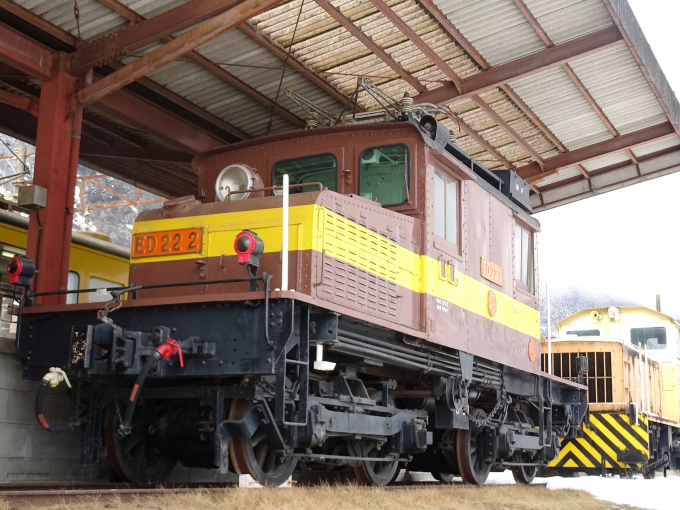 三岐鉄道ED22形電気機関車 ED22 西藤原駅 鉄道フォト・写真 by Aimyuさん | レイルラボ(RailLab)