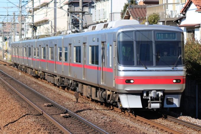 名古屋鉄道 名鉄5000系電車(2代) 5005 中京競馬場前駅 鉄道フォト・写真 by 神 宮 前さん | レイルラボ(RailLab)