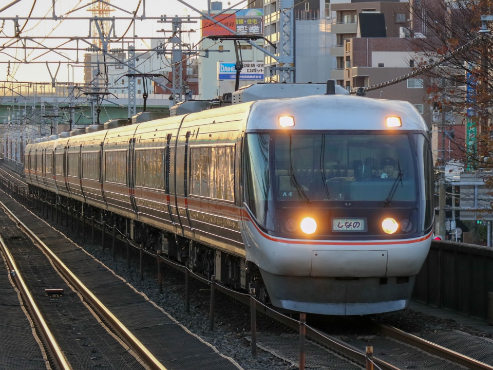JR東海383系電車 しなの 鶴舞駅 (JR) 鉄道フォト・写真(拡大) by Yの人さん | レイルラボ(RailLab)