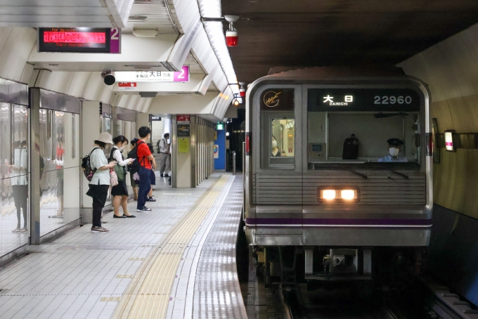 大阪メトロ 大阪市交通局20系電車 22960 阿倍野駅 (大阪メトロ) 鉄道フォト・写真 by たによんさん | レイルラボ(RailLab)