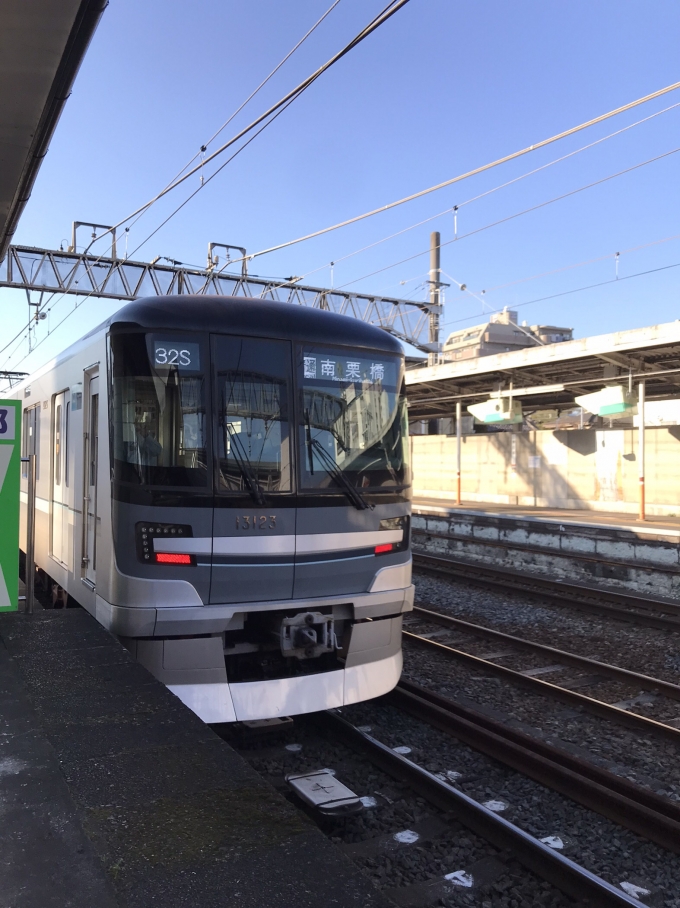 東京メトロ13000系電車 13123 春日部駅 鉄道フォト・写真 by くらぼんぼんさん | レイルラボ(RailLab)