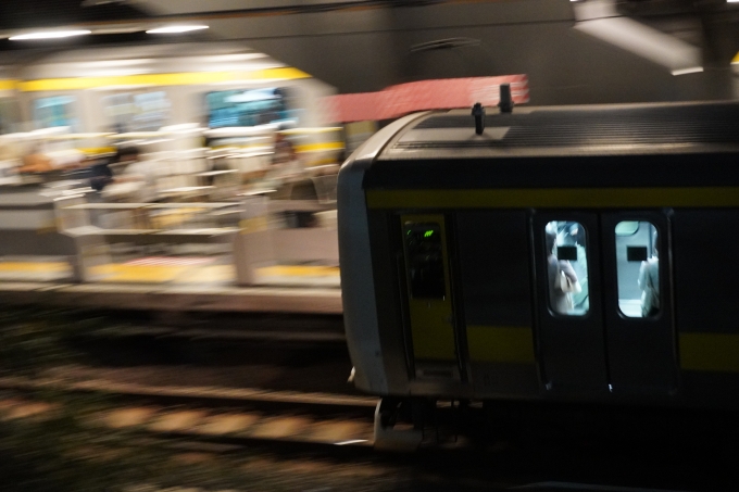 JR東日本E231系電車 クハE231-533 飯田橋駅 (JR) 鉄道フォト・写真 by くらぼんぼんさん | レイルラボ(RailLab)