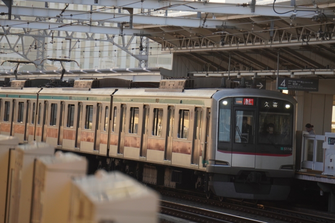 東急電鉄 東急5000系電車 5116 二子新地駅 鉄道フォト・写真 by くらぼんぼんさん | レイルラボ(RailLab)