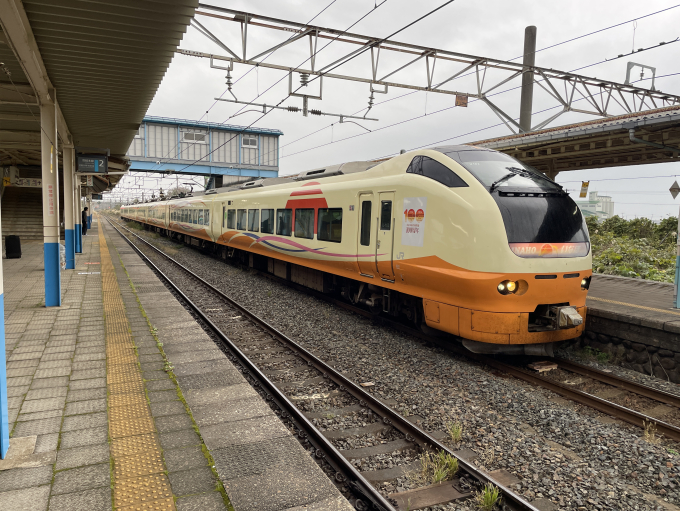 JR東日本E653系電車 いなほ クロE652-1003 坂町駅 鉄道フォト・写真 by abikoshiyさん | レイルラボ(RailLab)
