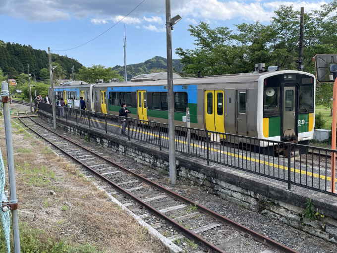 JR東日本キハE130系気動車 キハE130-104+キハE130-106 上総亀山駅 鉄道フォト・写真 by abikoshiyさん | レイルラボ(RailLab)